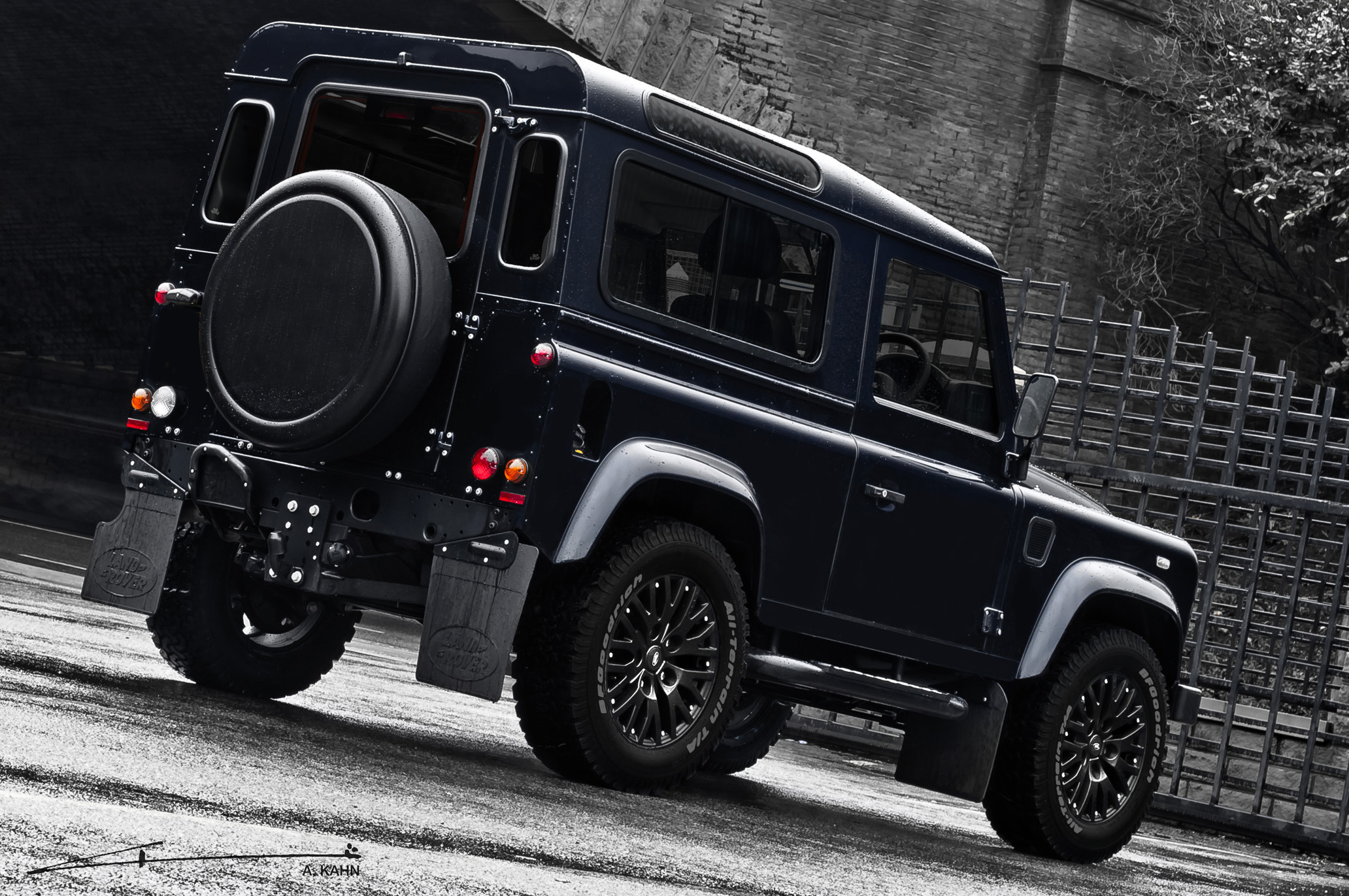 New style 18” alloy wheel programmes for Land Rover Defenders arrive at ...